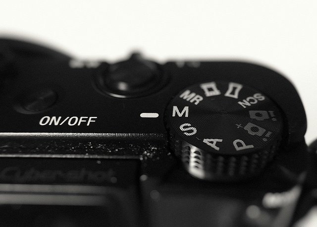 Why I Dislike The PASM Dial (And Love The Fujifilm X100F) | FUJI X WEEKLY